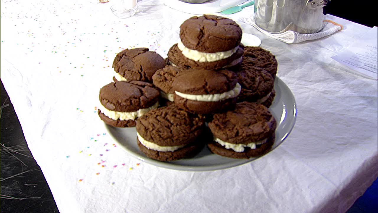 How to make whoopie pies | FOX 4 Dallas-Fort Worth