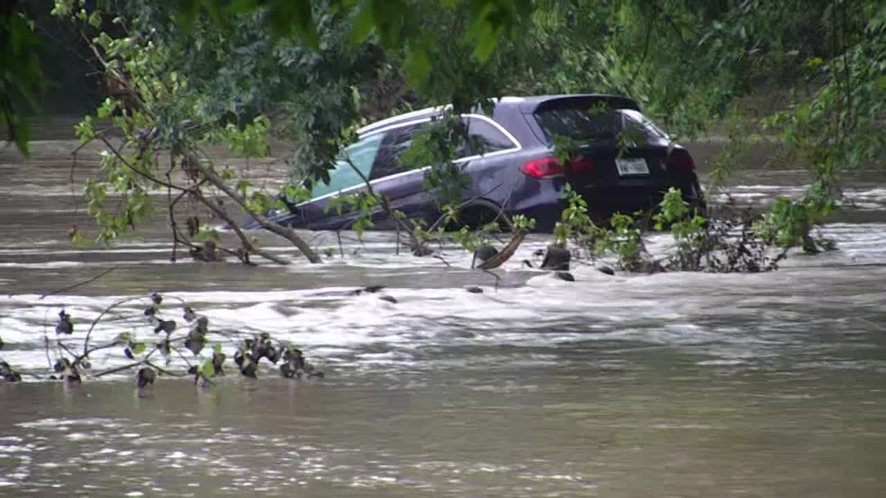 Dallas weather: Wednesday storms trigger major flooding, messy roadways ...