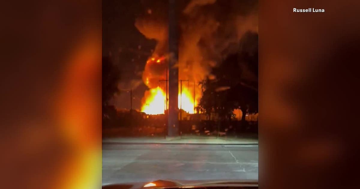 Large pallet fire burns near Dallas Love Field, power outages reported ...