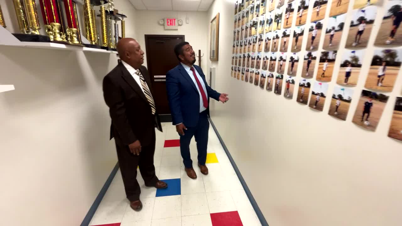 AT&T partners with Oak Cliff native's non-profit to help students ...