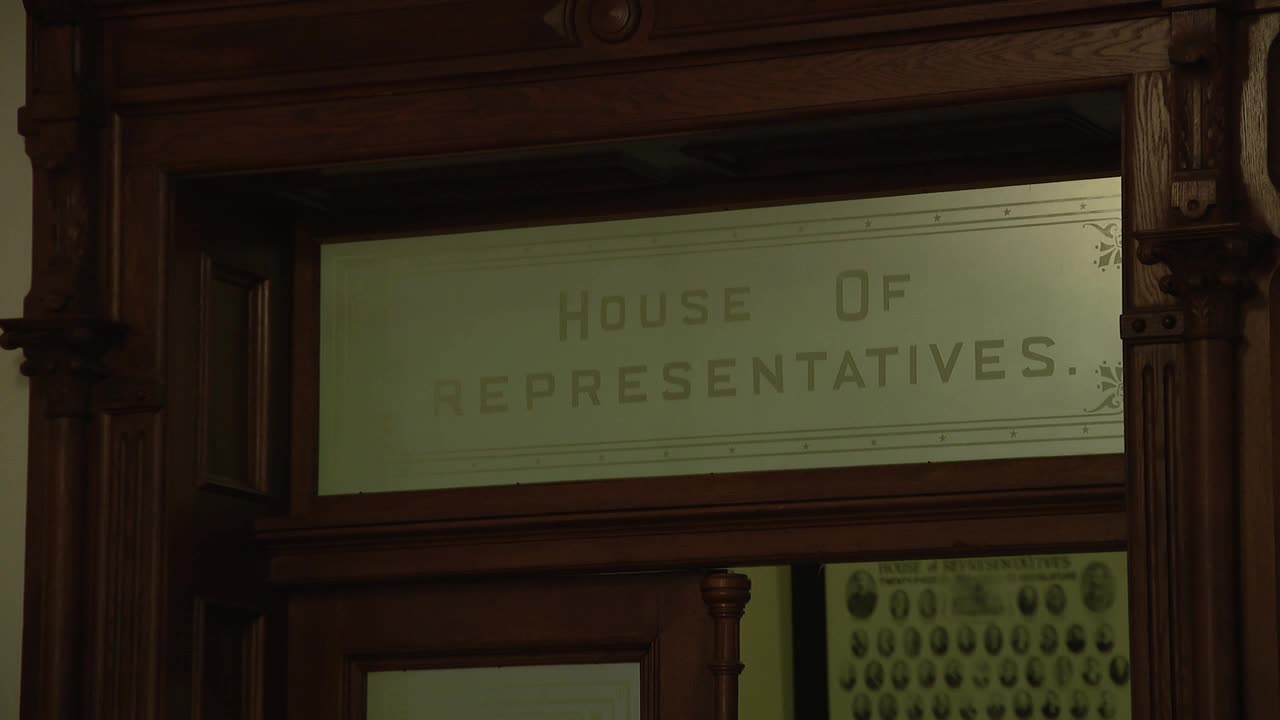 Texas Democrats flee state, Republicans issue arrest warrants in redistricting fight | FOX 4 ...