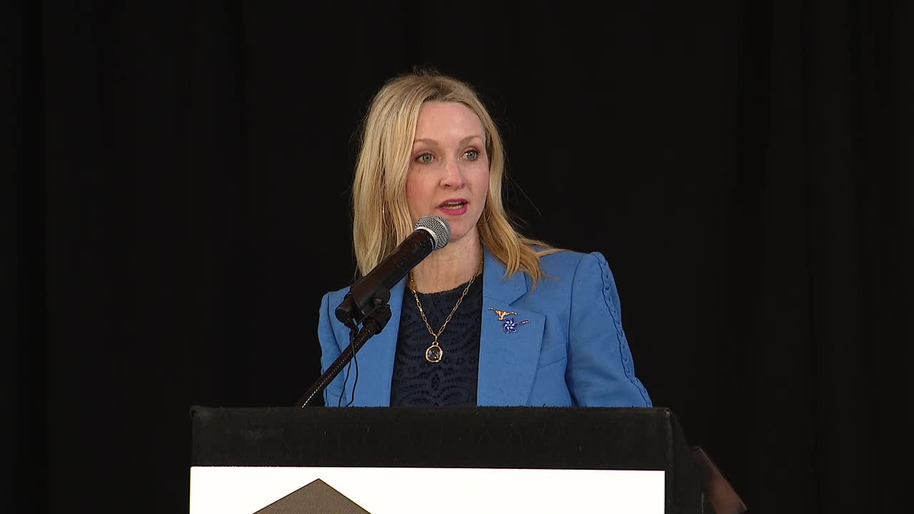 Fort Worth Mayor Mattie Parker re-elected to third term | FOX 4 Dallas ...