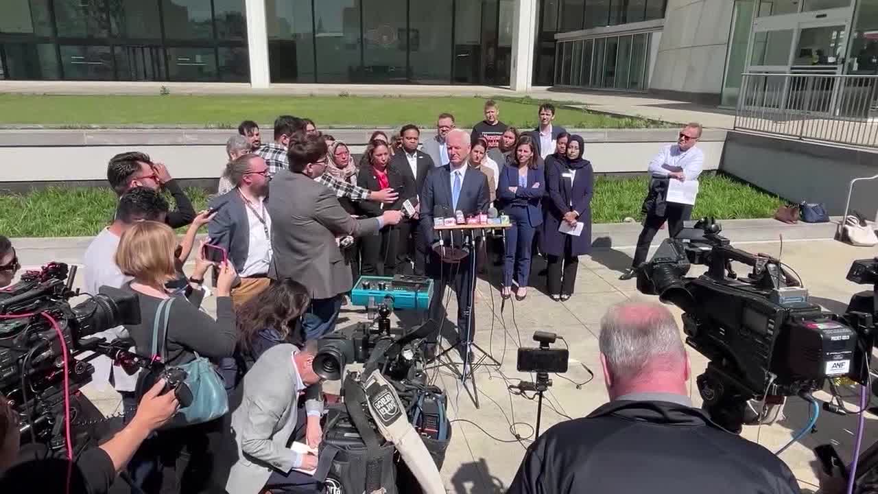 Feds to restore status of international students - for now | FOX 4 ...