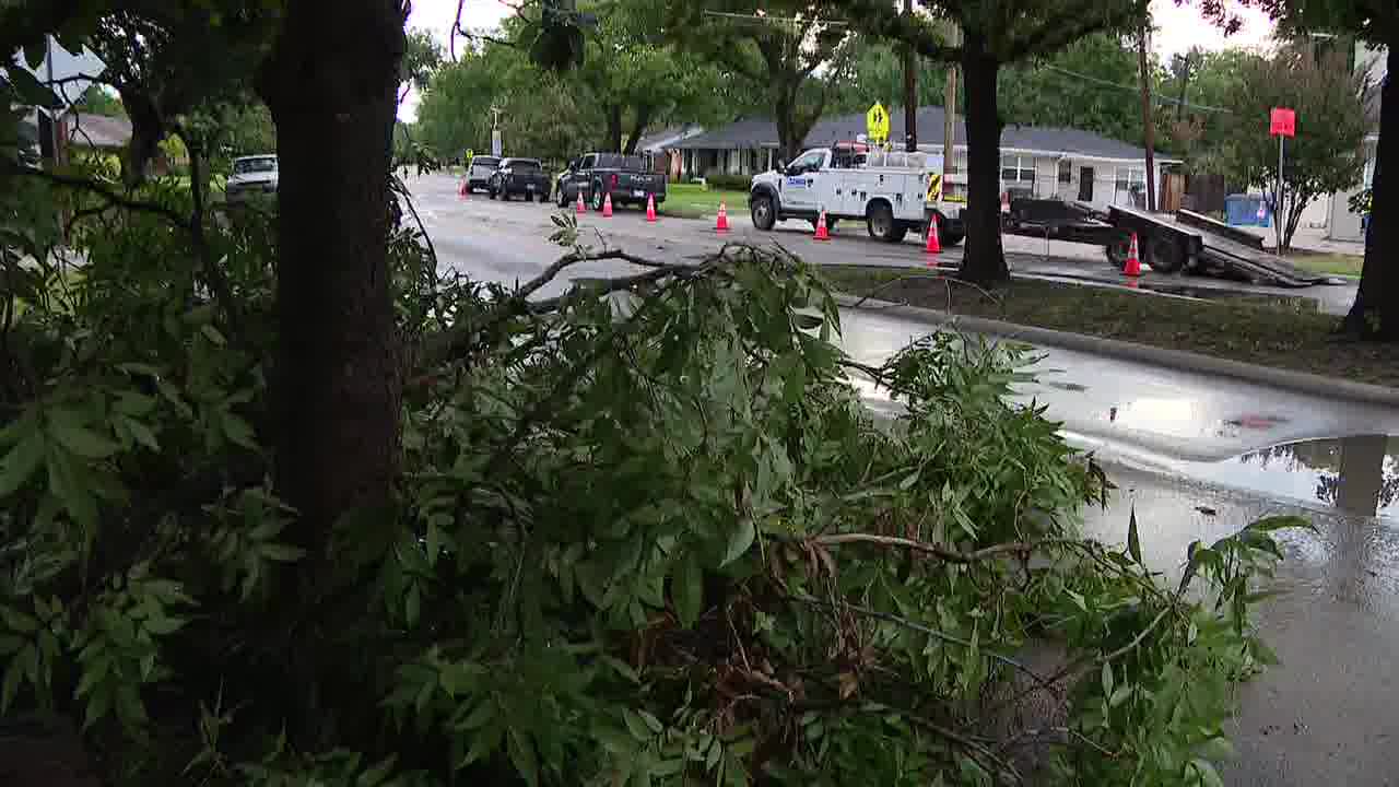 Dallas weather: Severe storms cause power outages, flight delays in ...