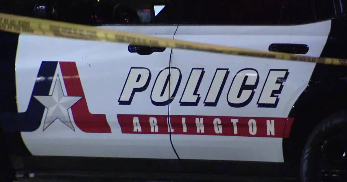 Motorcyclist killed, passenger injured after fatal Arlington crash ...