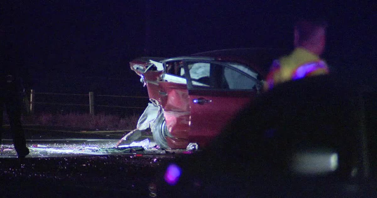 1 dead, 4 injured in Dallas crash | FOX 4 Dallas-Fort Worth