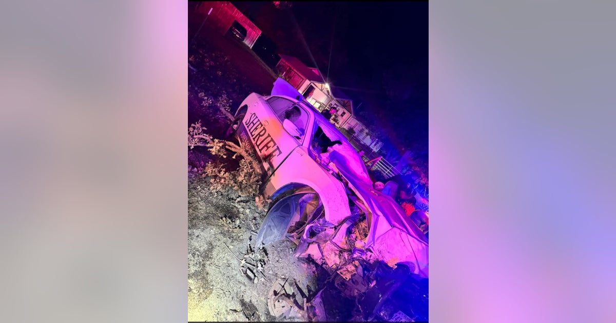 Johnson County high-speed chase ends with deputy injured in fiery crash ...