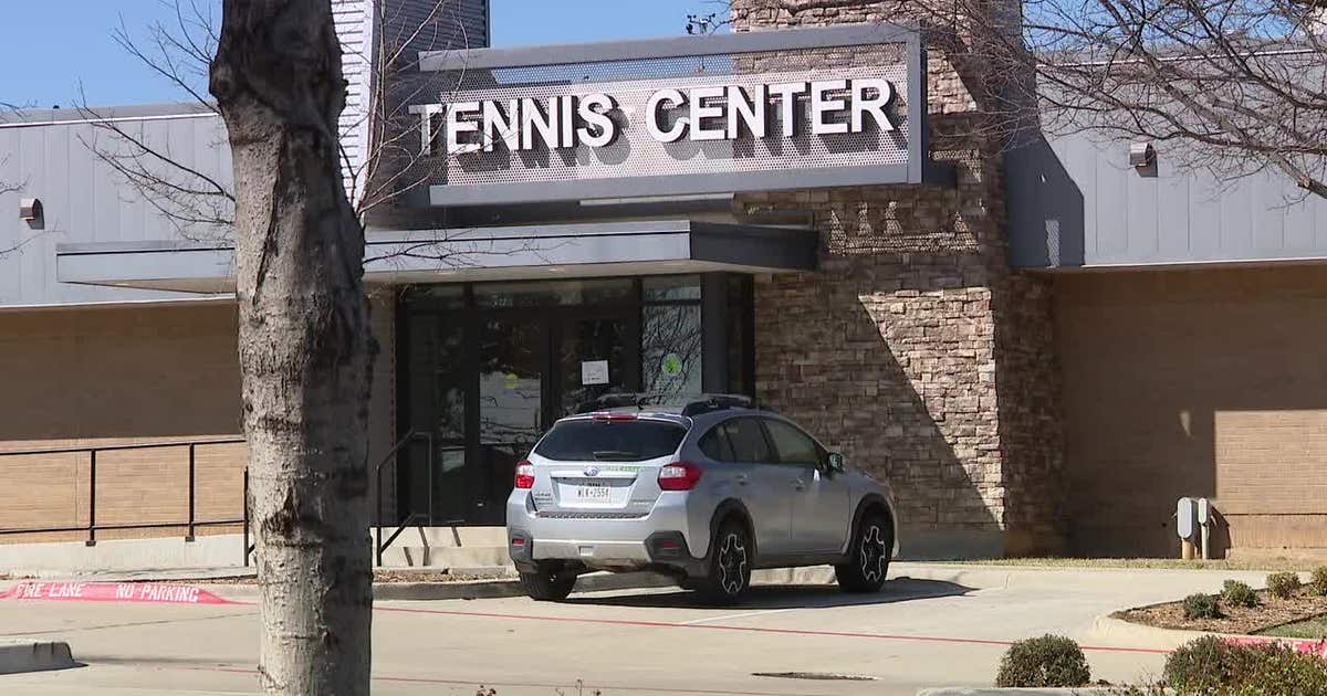 Man dies after charging police with metal rod at Denton pickleball ...