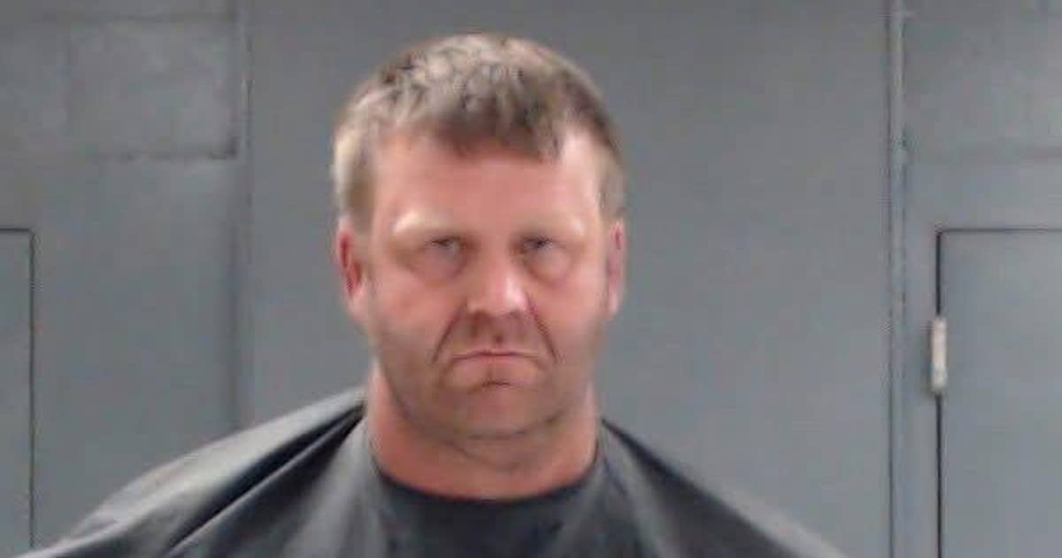 Texas man faces felony animal cruelty charges after 7 dogs rescued ...