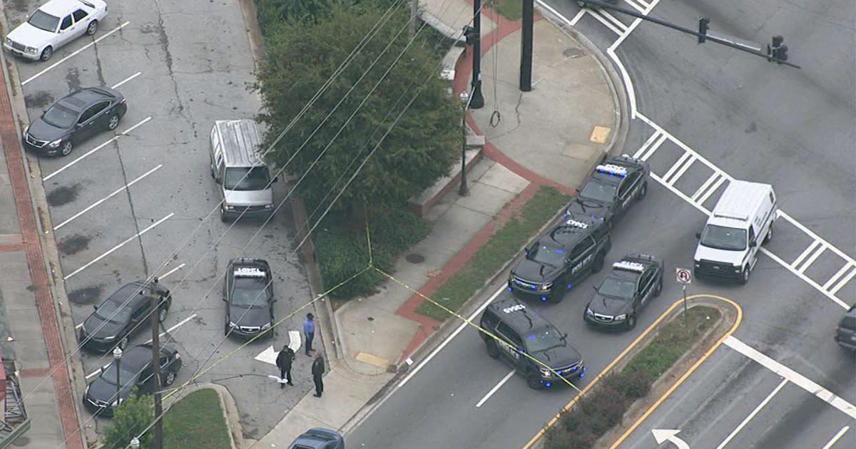 Police: 2 officers fired upon during traffic stop | FOX 5 Atlanta
