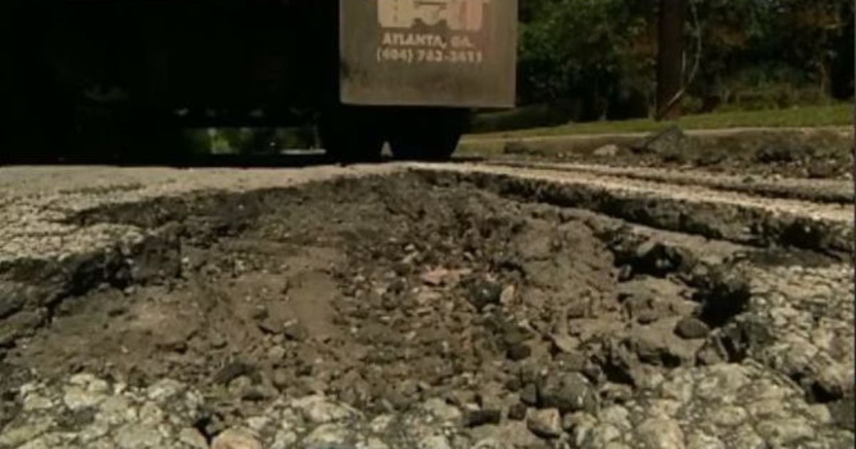 Effort to repair potholes slowed by wet weather | FOX 5 Atlanta