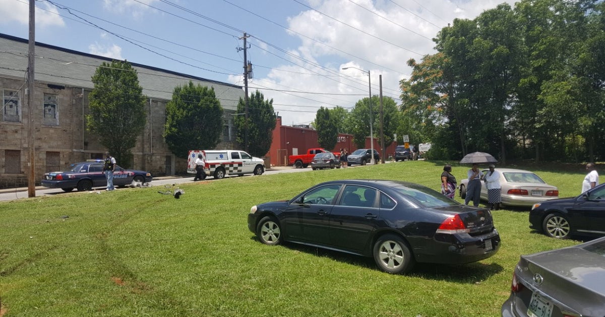 Stolen car chase ends in violent crash | FOX 5 Atlanta