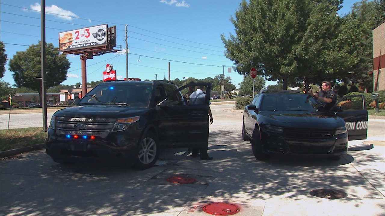 3 injured after police chase ends in crash | FOX 5 Atlanta
