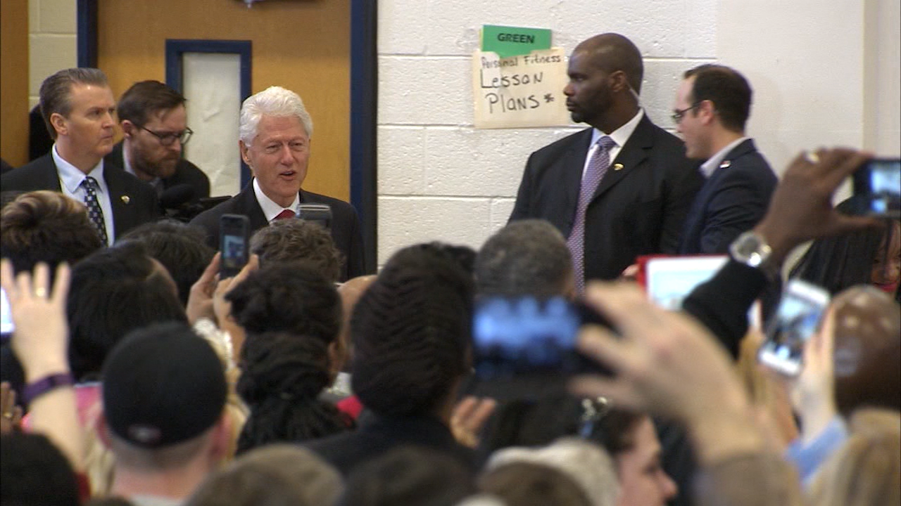 Former President Bill Clinton stumps in metro Atlanta | FOX 5 Atlanta