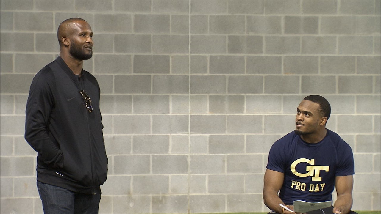 UGA great Champ Bailey mentors Tech player from same hometown