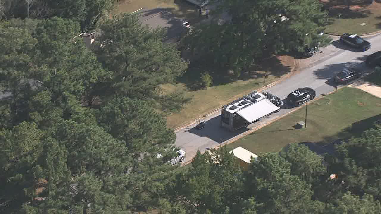 Police arrest next-door neighbor after burglary, shots fired, SWAT ... Police arrest next-door neighbor after burglary, shots fired, SWAT ...