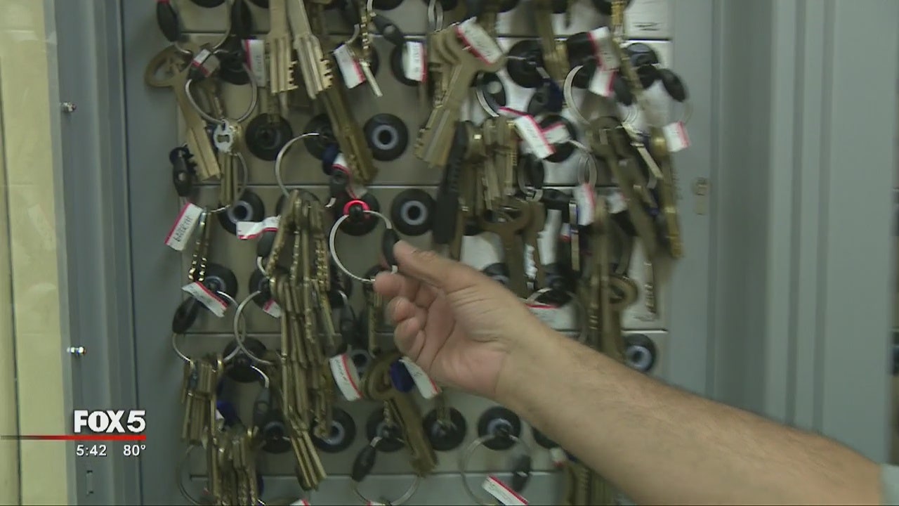 How did inmate get deputy's key? | FOX 5 Atlanta