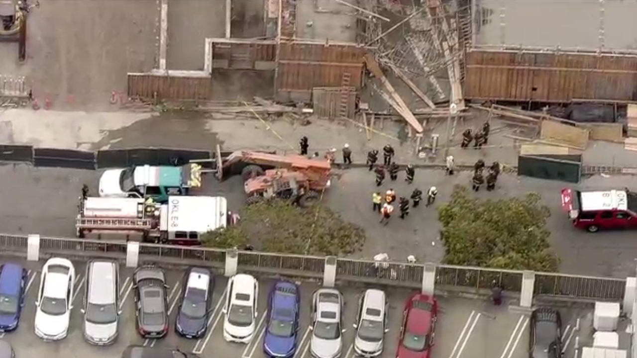 Oakland building collapse: 13 workers hurt during mishap