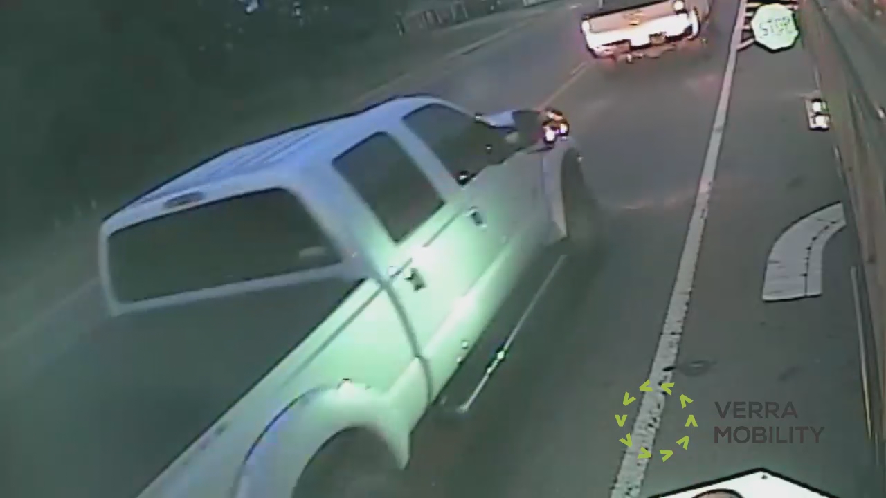 School Bus Stop Arm Cameras Show Dangerous Drivers Fox 5 Atlanta