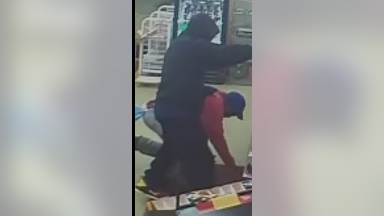 Police need your help to identify robbery suspect