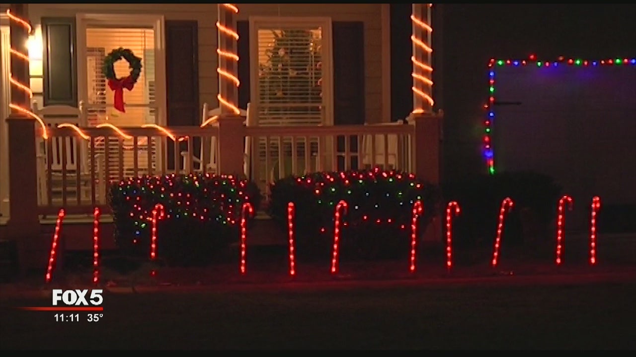 Christmas Crooks Steal Holiday Decor | FOX 5 Atlanta