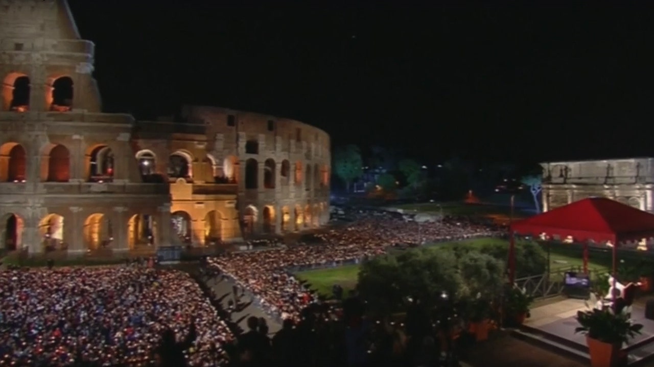 Pope presides at Good Friday Colosseum procession | FOX 5 Atlanta