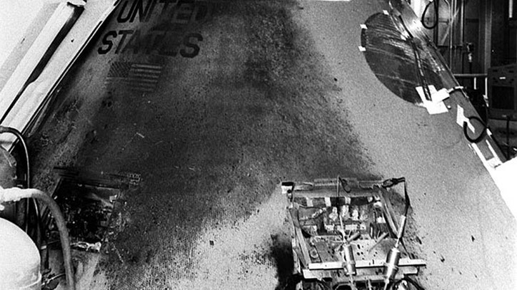 NASA displays Apollo capsule hatch 50 years after fatal fire | FOX 5 ...