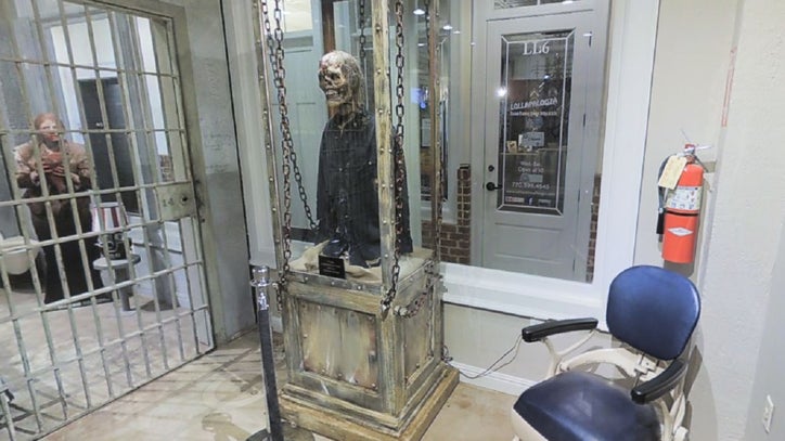 3D Tour of the Walking Dead Museum | FOX 5 Atlanta