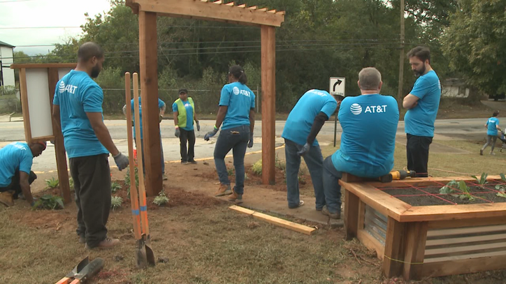 Kipp Vision Primary gets new outdoor learning lab | FOX 5 Atlanta