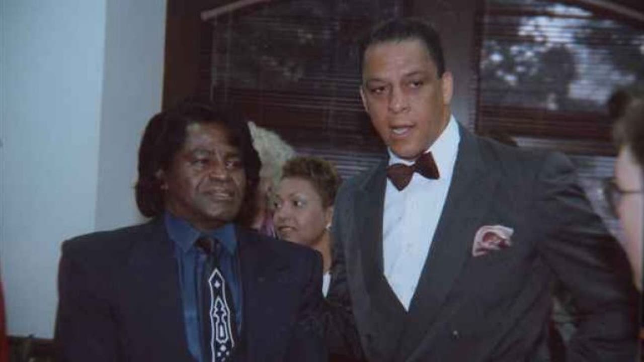 DA deciding whether to investigate James Brown’s death | FOX 5 Atlanta