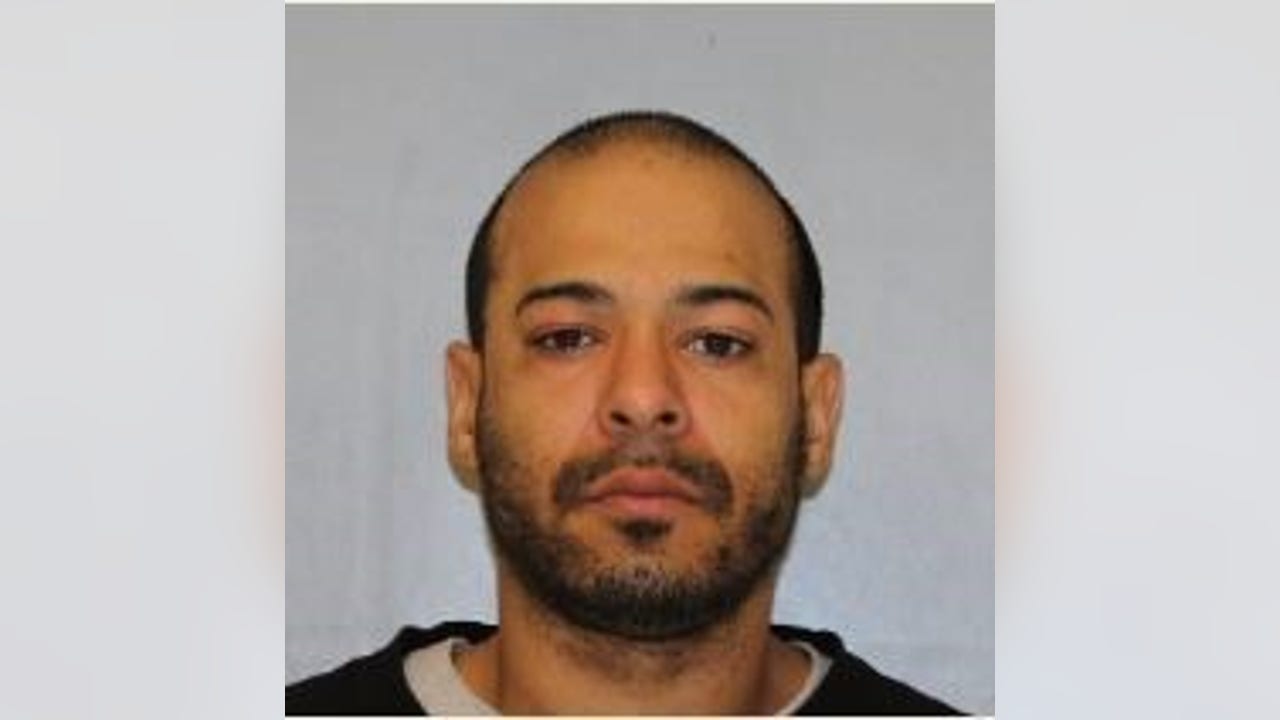 Norcross man arrested in heroin trafficking investigation | FOX 5 Atlanta Norcross man arrested in heroin trafficking investigation | FOX 5 Atlanta