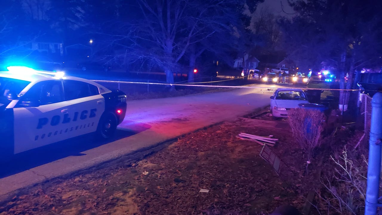 Douglasville police investigate deadly shooting | FOX 5 Atlanta Douglasville police investigate deadly shooting | FOX 5 Atlanta