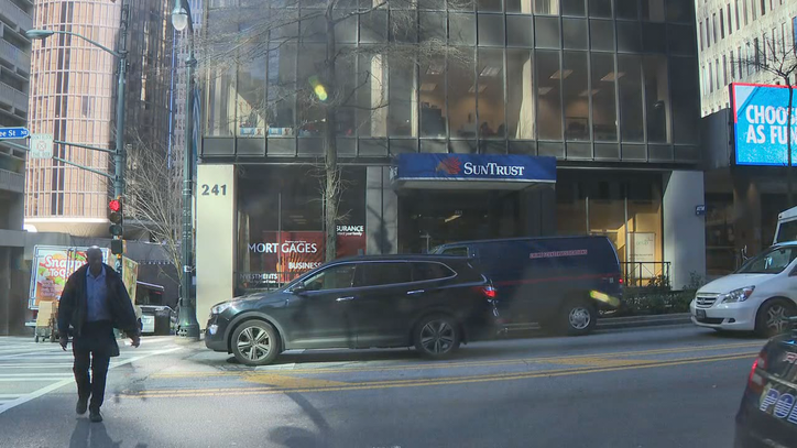 Atlanta Police Arrest Man After 2 Unsuccessful Bank Robbery Attempts