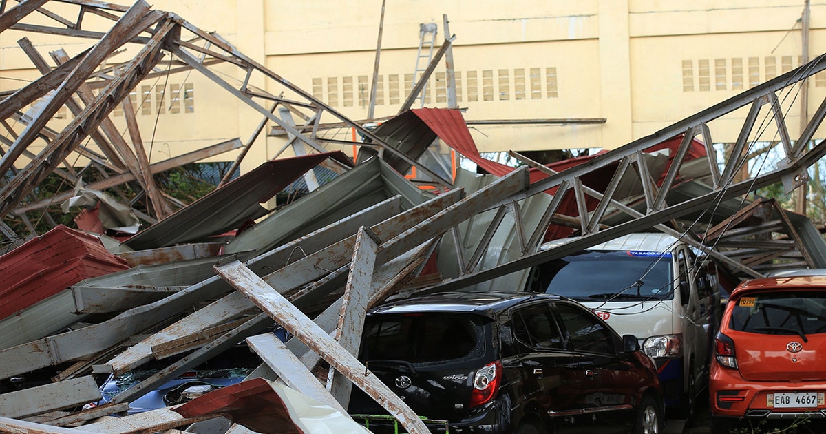 Powerful typhoon kills 10 in the Philippines | FOX 5 Atlanta