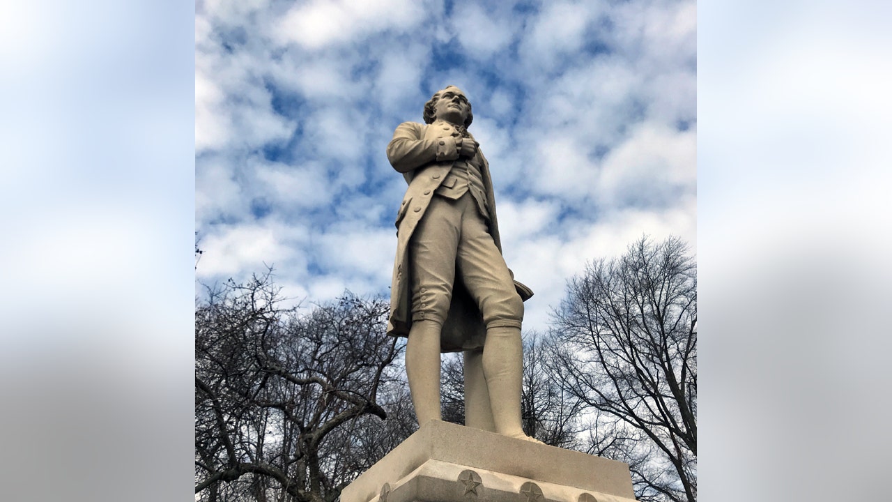 Alexander Hamilton was a slave owner, new research says | FOX 5 Atlanta