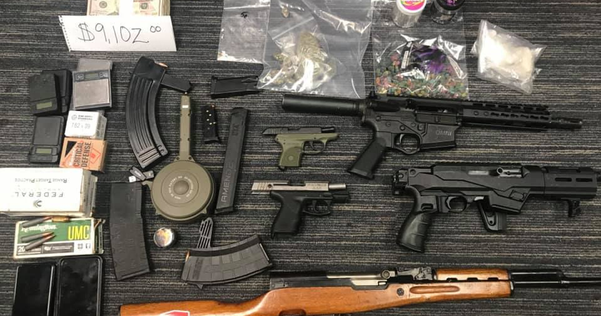 Arrest warrant in South Fulton leads to large drug, gun bust | FOX 5 ...