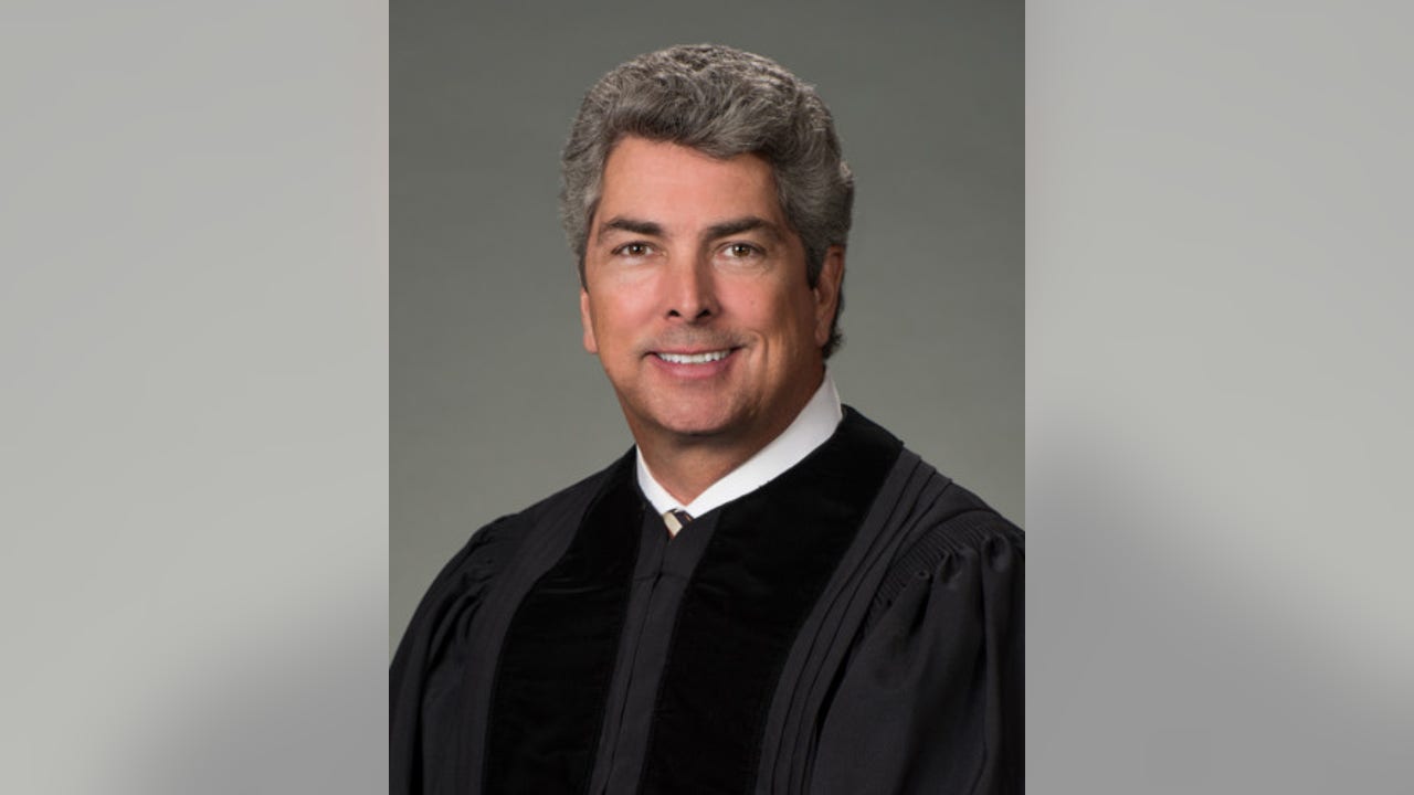 Georgia Supreme Court Justices Elect Next Chief Justice Fox 5 Atlanta