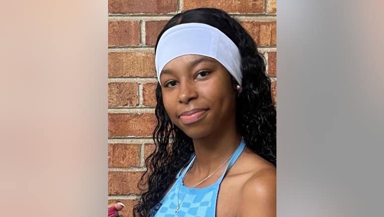Missing 17 Year Old Girl Last Seen At Clayton County Waffle House