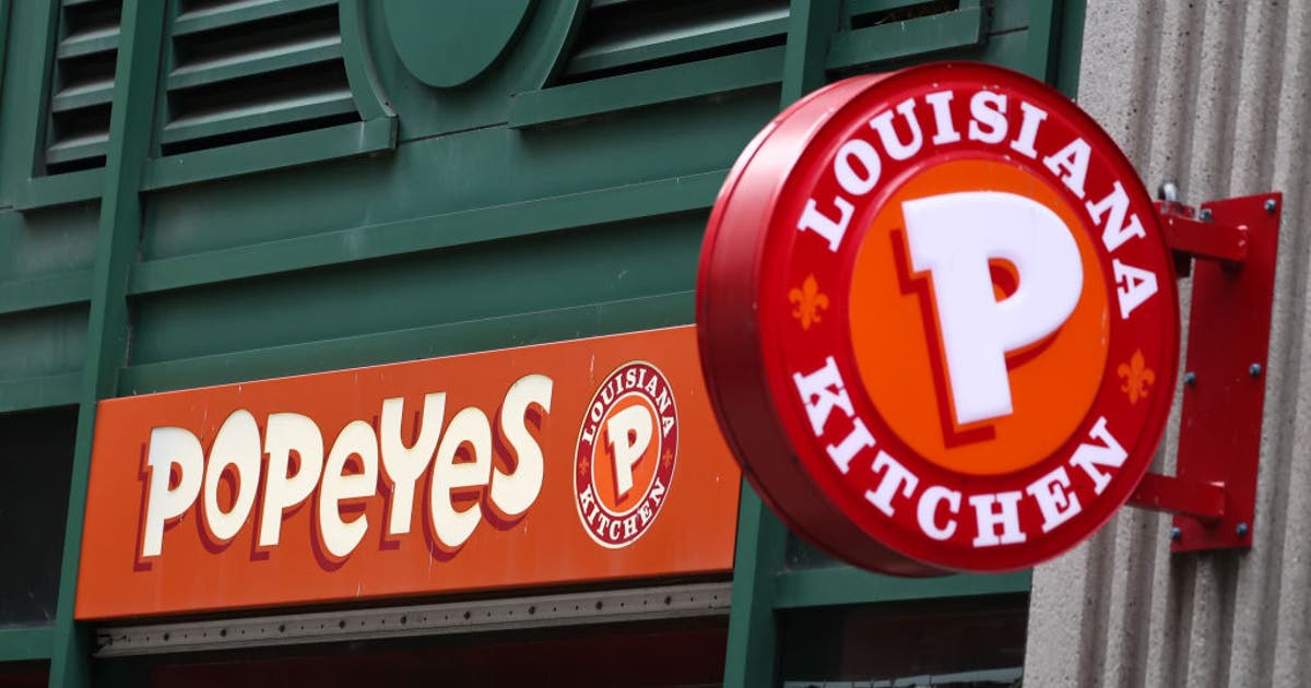 Popeyes brings back seafood classics for Lent observers | FOX 5 Atlanta