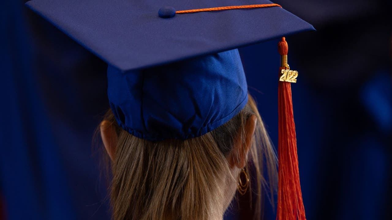 Supreme Court student loan case: The arguments explained | FOX 5 Atlanta Supreme Court student loan case: The arguments explained | FOX 5 Atlanta