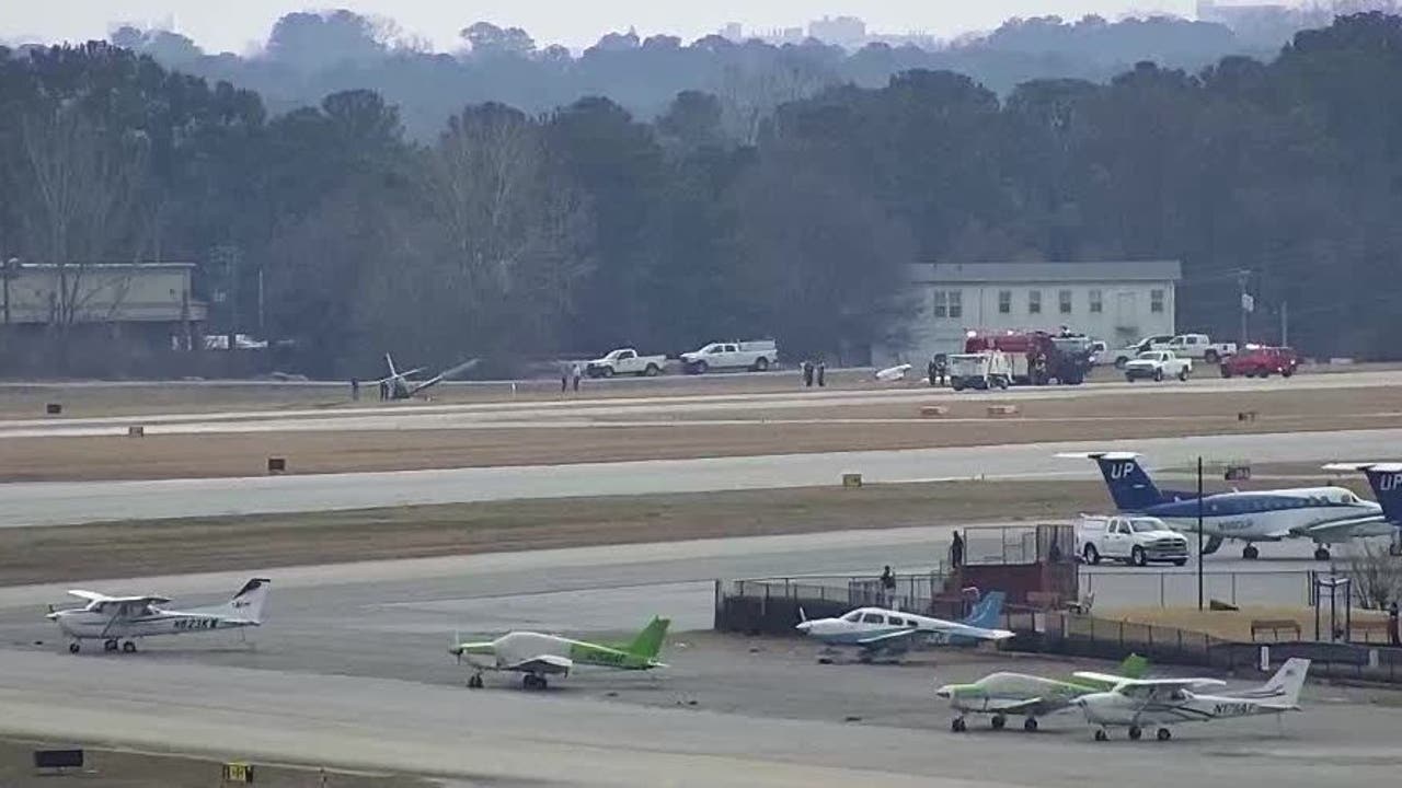 Small plane crash lands at DeKalb-Peachtree Airport | FOX 5 Atlanta Small plane crash lands at DeKalb-Peachtree Airport | FOX 5 Atlanta