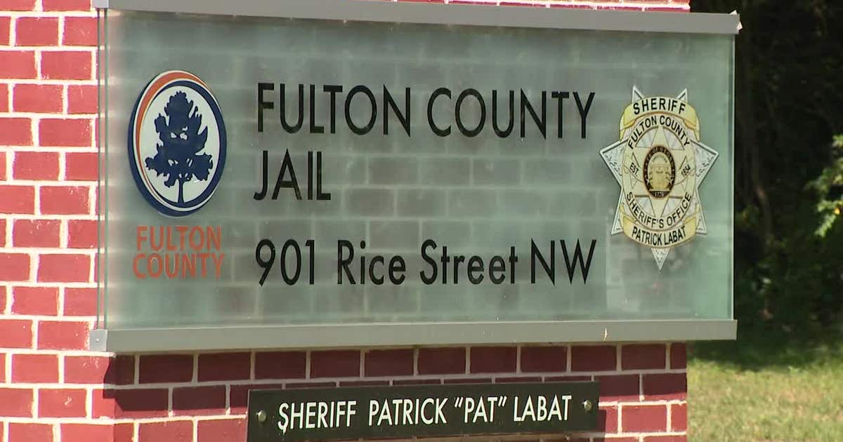 Fulton County Jail inmate hospitalized after being stabbed | FOX 5 Atlanta