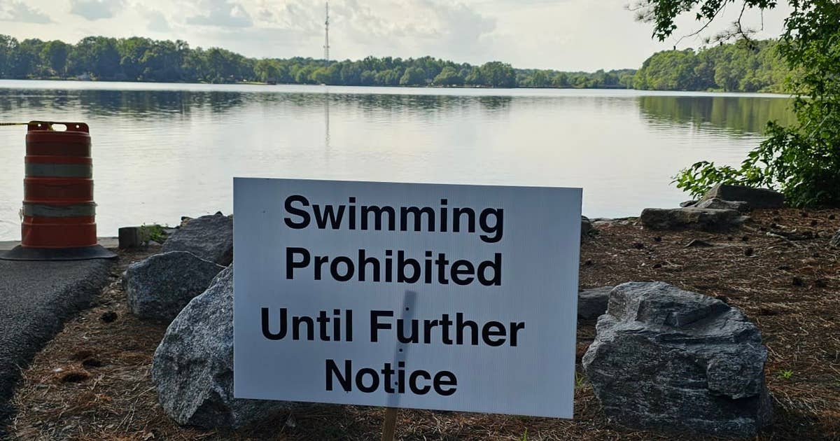 Lake Peachtree still closed due to possibly dangerous algae blooms ...