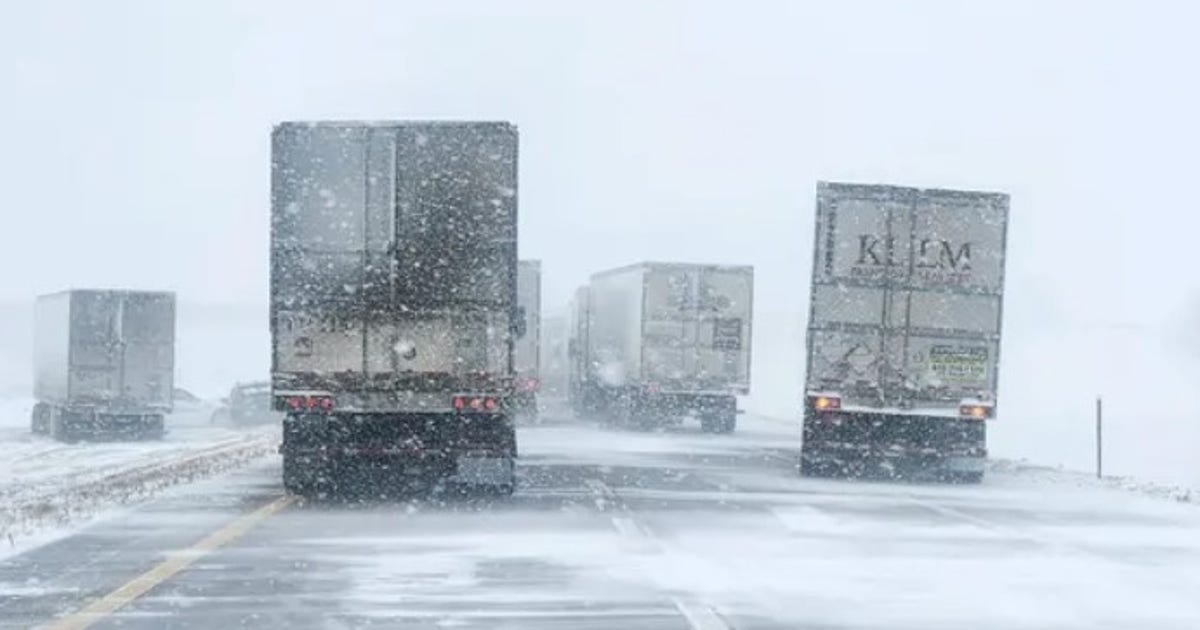 Deadly blizzard, ice storm snarls post-Christmas travel across central ...