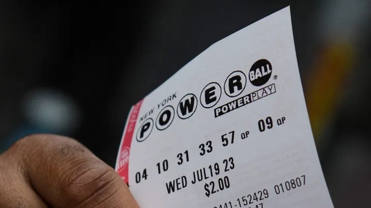 Powerball Jackpot New Year Kicks Off With 810 Million Prize On The