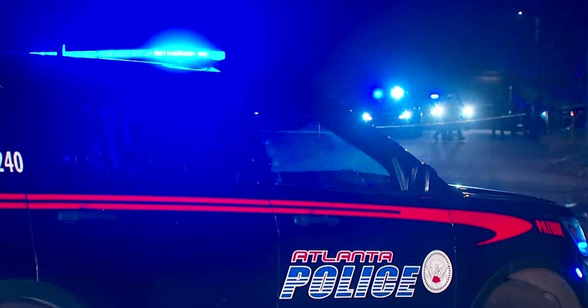 Family fight ends with man hospitalized, 1 in custody, Atlanta police ...