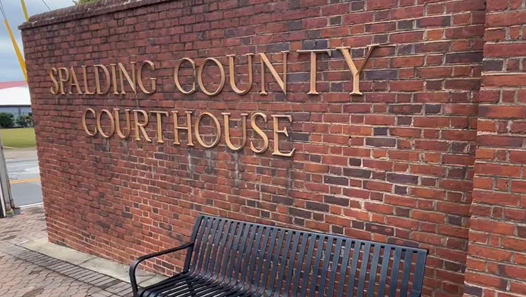Spalding County sheriff defends deputies after woman killed in front of ... Spalding County sheriff defends deputies after woman killed in front of ...