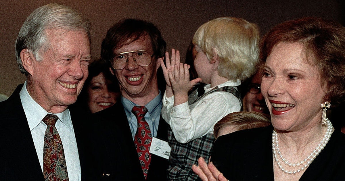 Jimmy Carter's youngest son quietly living with Parkinson's Disease ...
