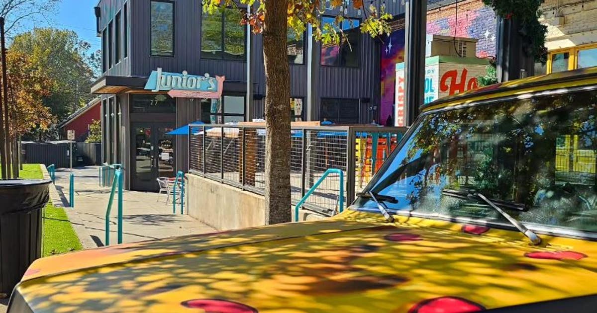 Junior's Pizza in Summerhill announces closing with 'great sadness ...