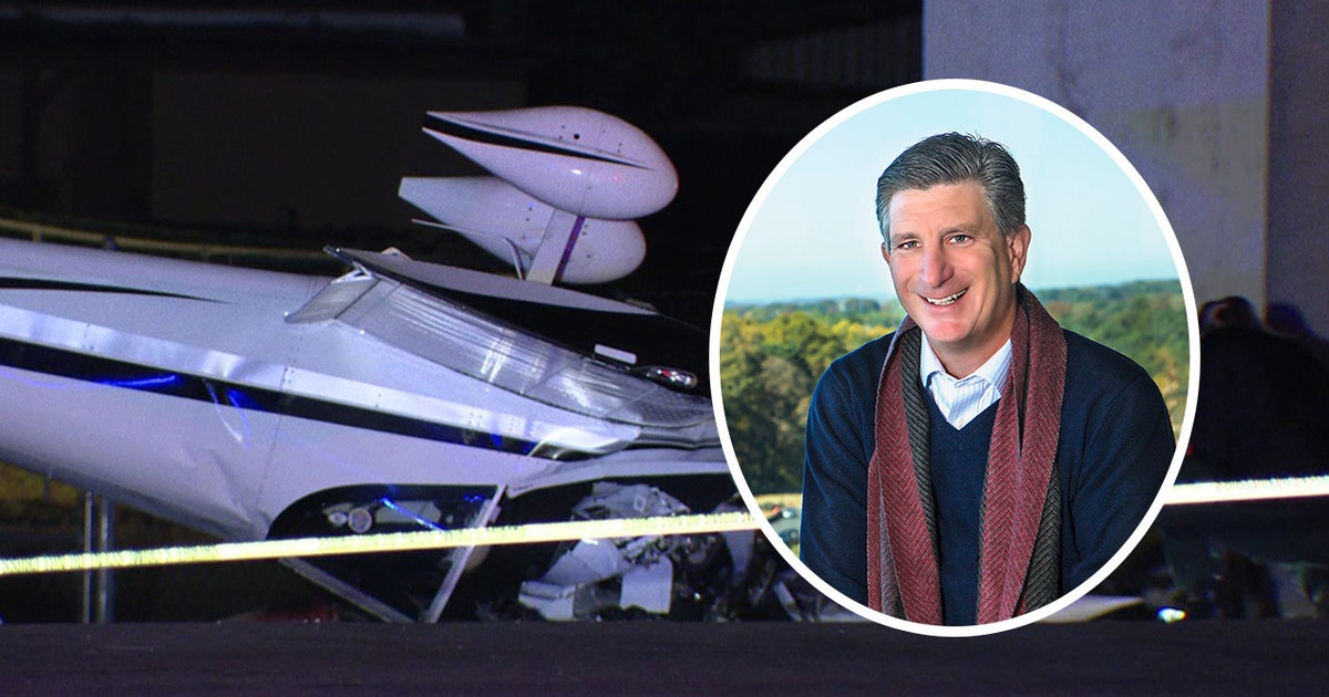 Tyler Perry Studios president dies in plane crash in Florida | FOX 5 ...